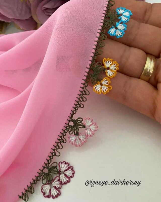 Yeni Moda Sıralı ve Gösterişli İğne Oyası Modelleri Yeni Moda Sıralı ve Gösterişli İğne Oyası Modelleri